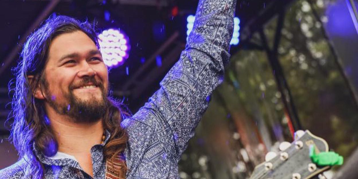 ‘Sunday Service’ feat. Samuel Ashton & The Instincts – The Lighthouse ...